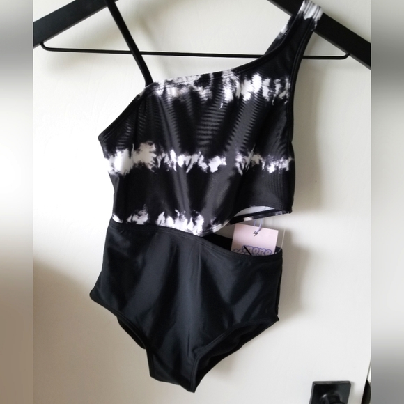 More Than Magic | Swim | Girls More Than Magic Swimsuit Pc Size Xs Med ...